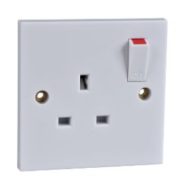 13 Amp Socket outlet - 1 gang DP switched