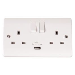 13 Amp Socket Outlets - 2 gang switched + USB